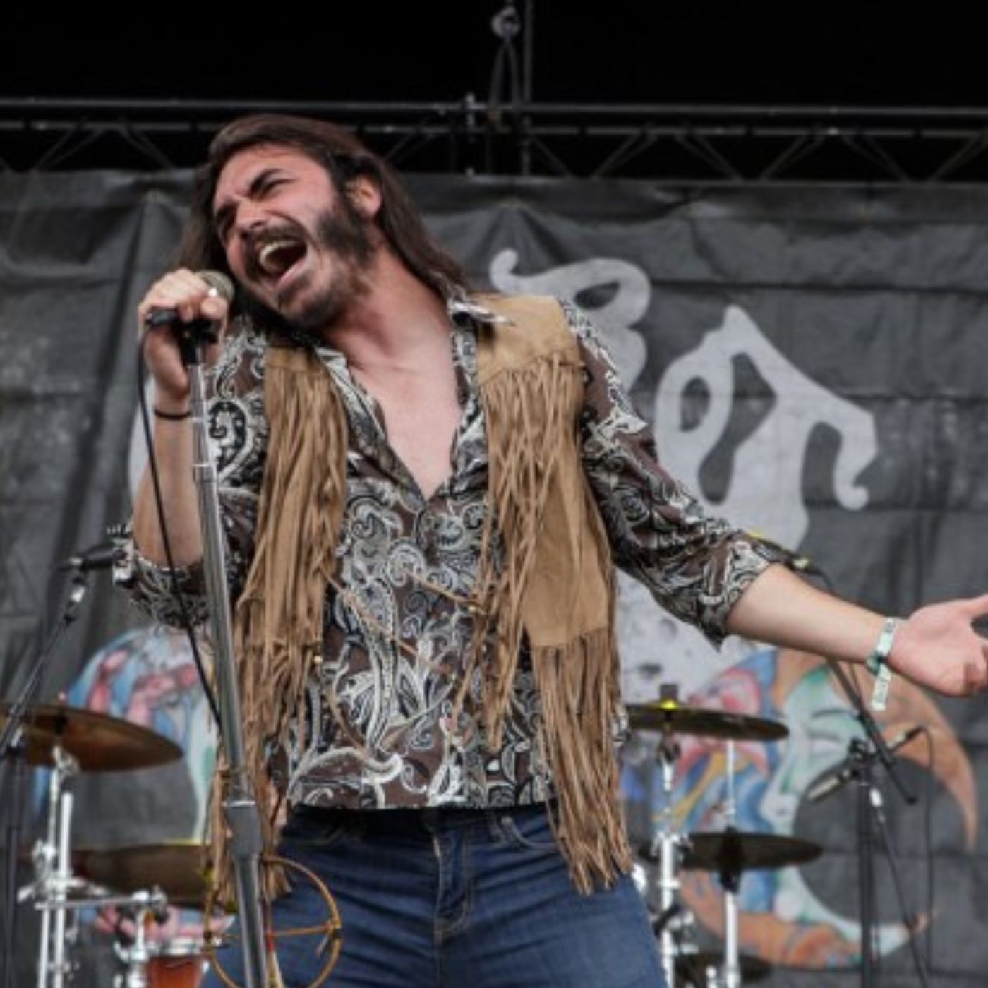 Ep. 225 Brandon Yeagley (Crobot) - Couch Riffs | Lyssna här | Poddtoppen.se